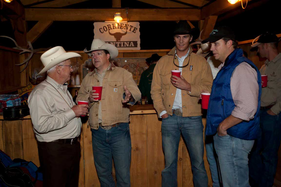 About Long Weekend | Western Restaurant Houston TX